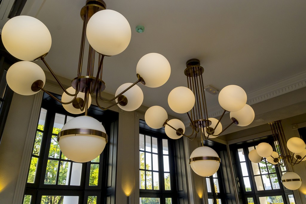 Historical Kolonade Building Turns into a Restaurant – RESTORATION | AS ...